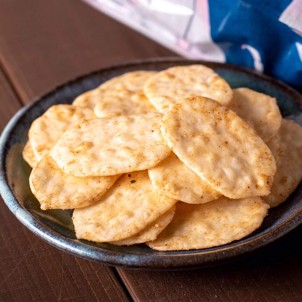 Premium White Shrimp Chips with Traditional Umami Dashi Seasoning 13g× ...